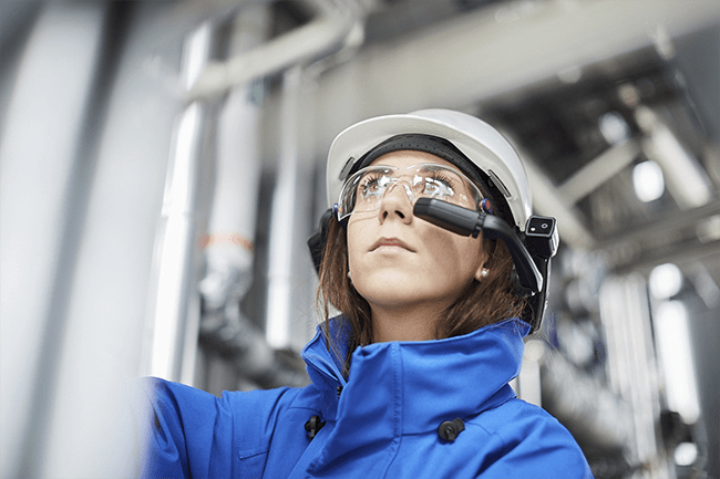 Industrial IoT at the Edge: Enabling Frontline Workers | CBT